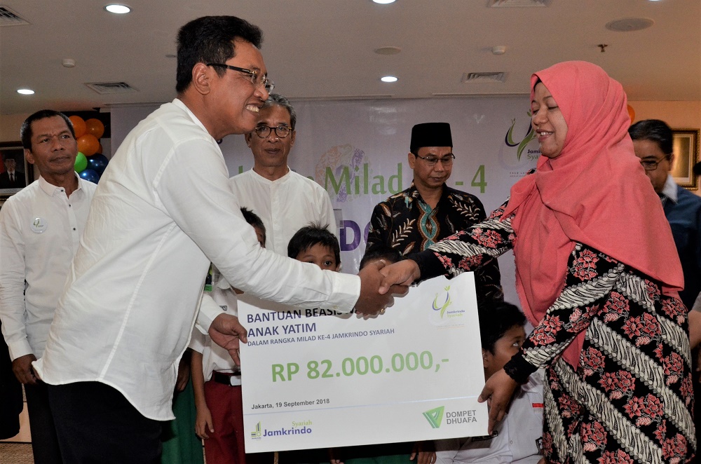 Tasyakuran Milad Jamkrindo Syariah ke-4 - IndependensI Tasyakuran Milad Jamkrindo Syariah ke-4 - IndependensI