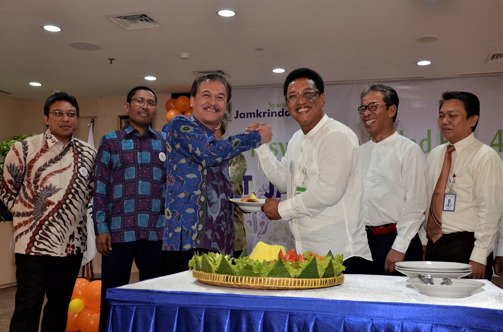 Tasyakuran Milad Jamkrindo Syariah ke-4 - IndependensI Tasyakuran Milad Jamkrindo Syariah ke-4 - IndependensI